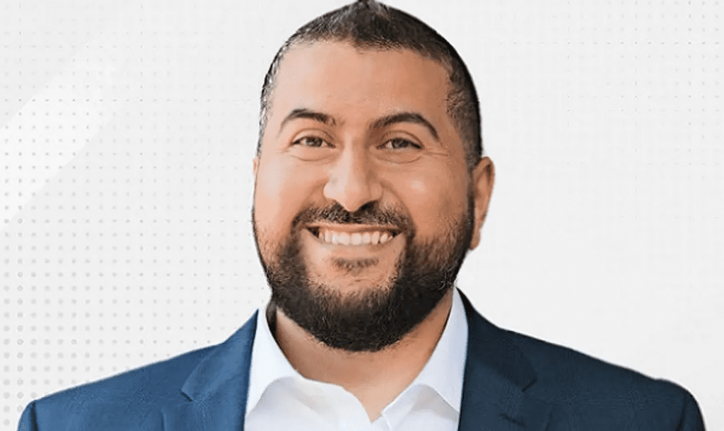 Canadian Islamic Scholar & Founder of AlMaghrib Institute, Shaykh ...