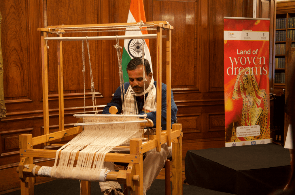 Celebrating the 8th National Handloom Day - British Muslim Magazine